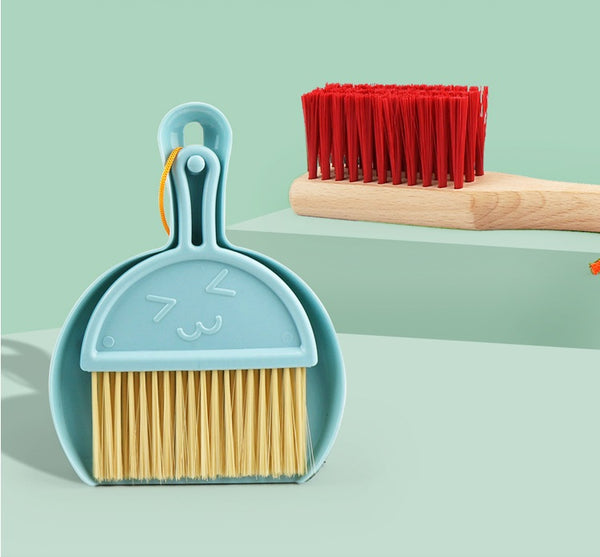 Wooden Sweeper Dustpan Mop Duster Brush Cleaning Kit with Hanger ...